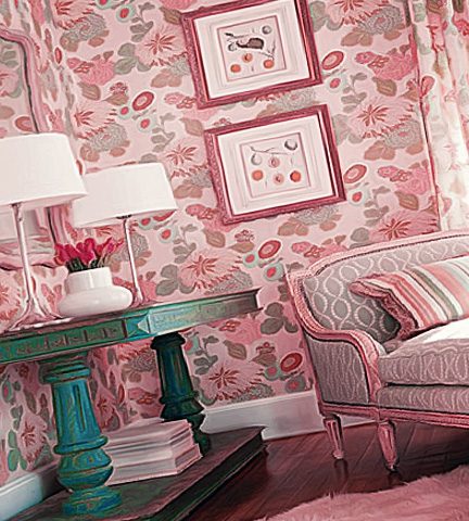 Colour Argument – The Yacht Club